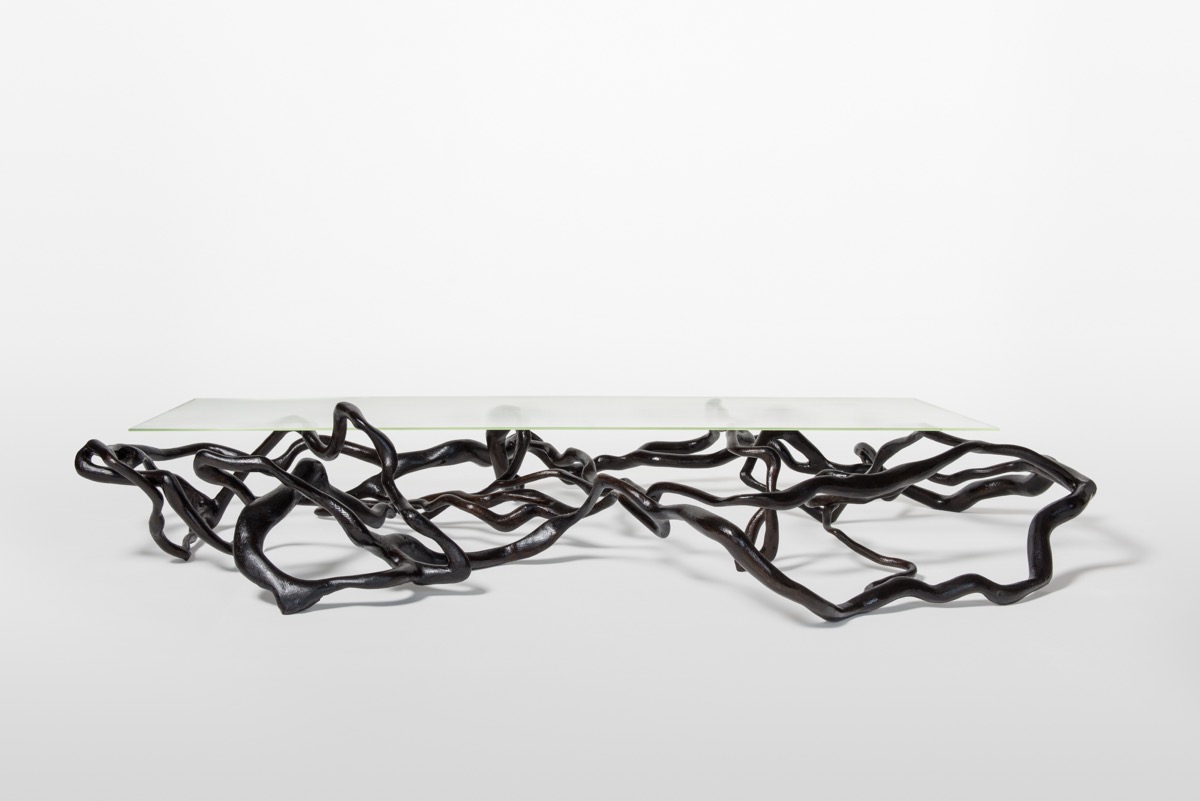 London Table – Daniel Schult